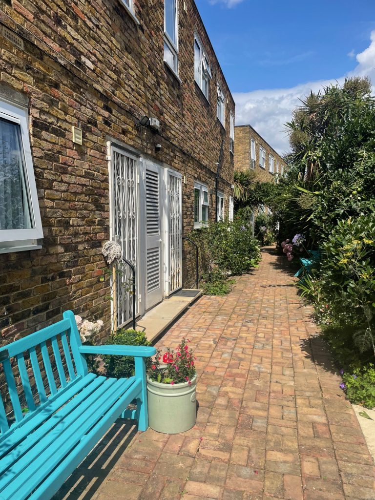 Accommodation - The Friendly Almshouses